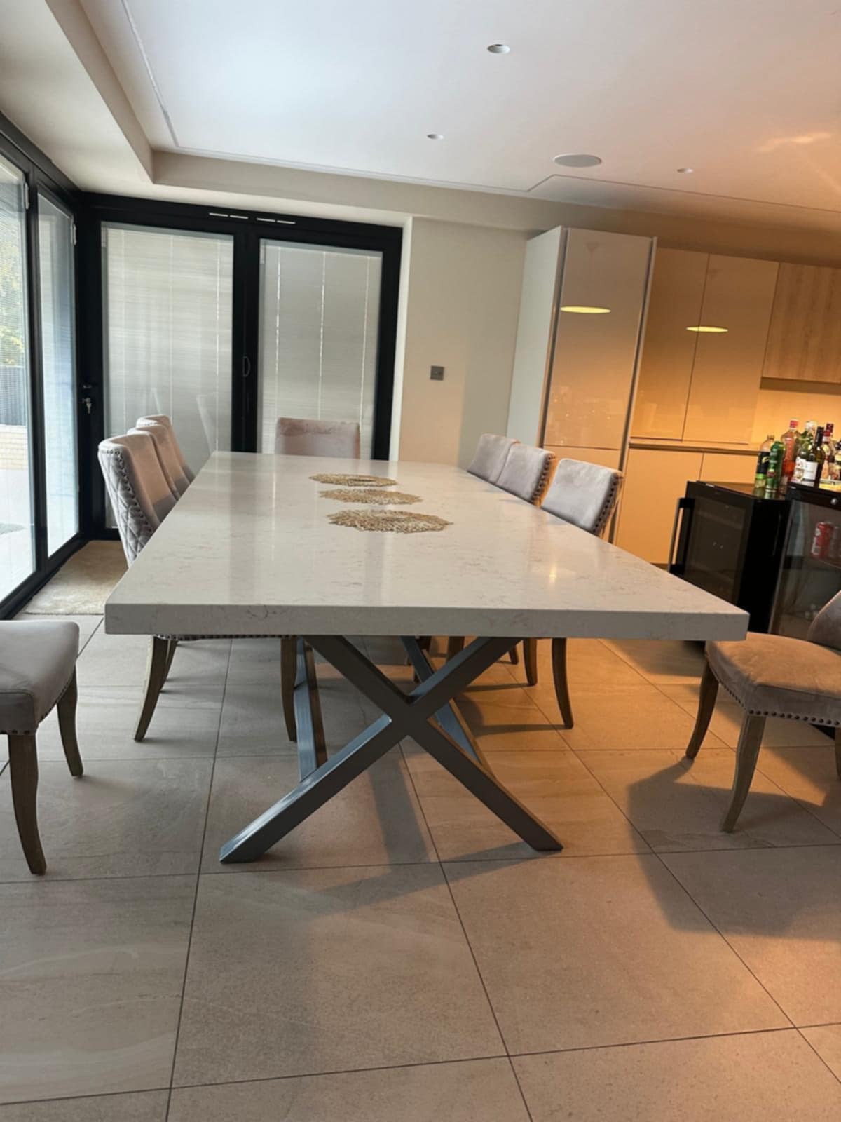 Marble Table – Metal Art Design